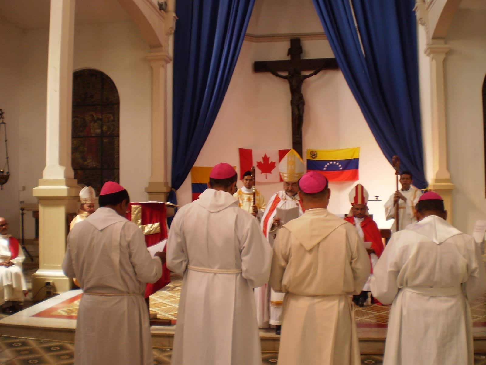 ¿Sabes qué es la IGLESIA CATÓLICA ANGLICANA ? Aprendélo aquí