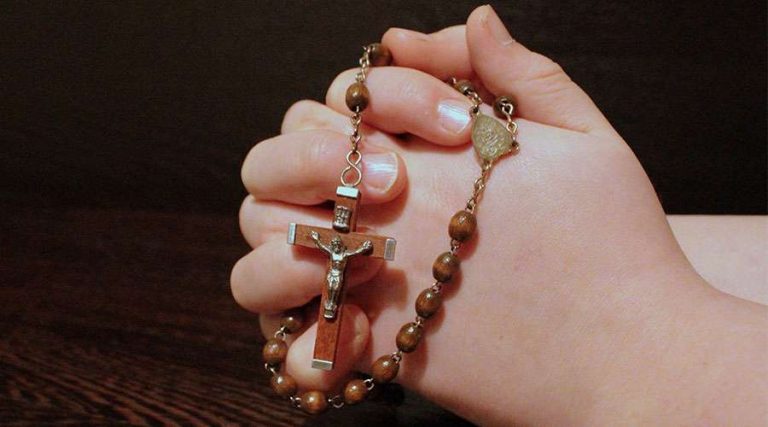 CONOCE TODO EL ROSARIO AL SAGRADO CORAZÓN DE JESÚS